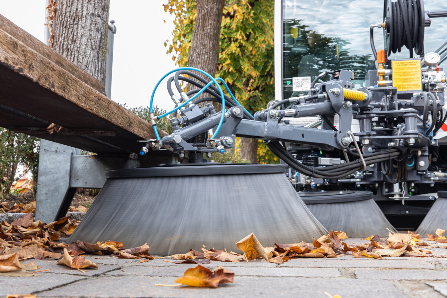 Dulevo D.Zero2 - SweepersnScrubbers