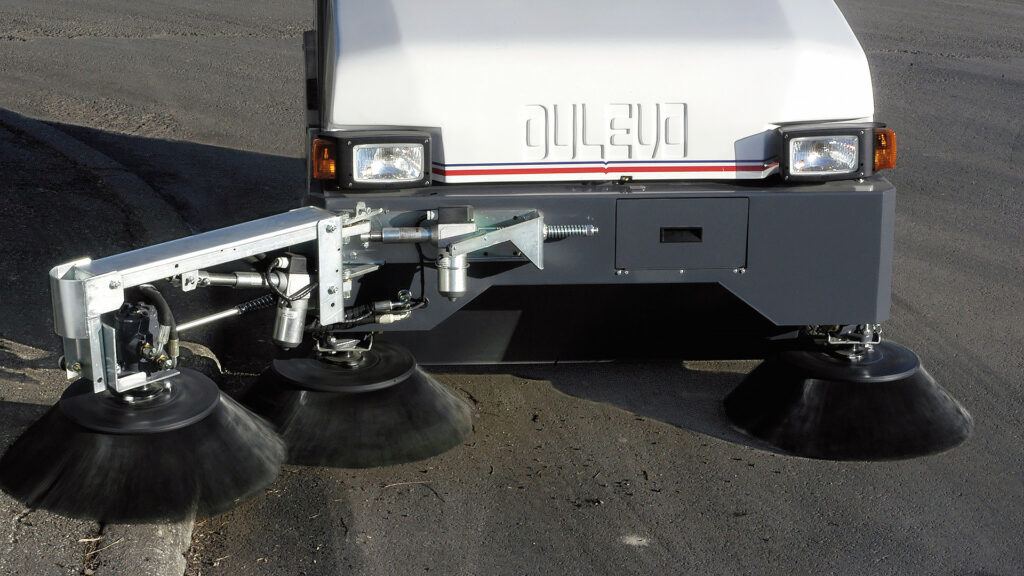 Dulevo 100 - SweepersnScrubbers