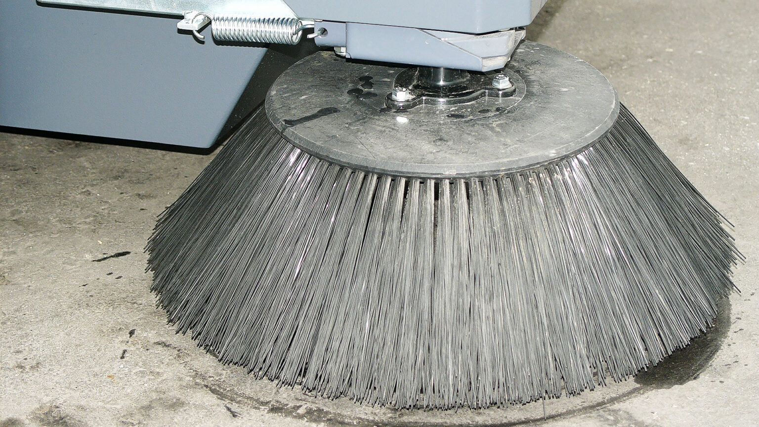 Dulevo 120 - SweepersnScrubbers