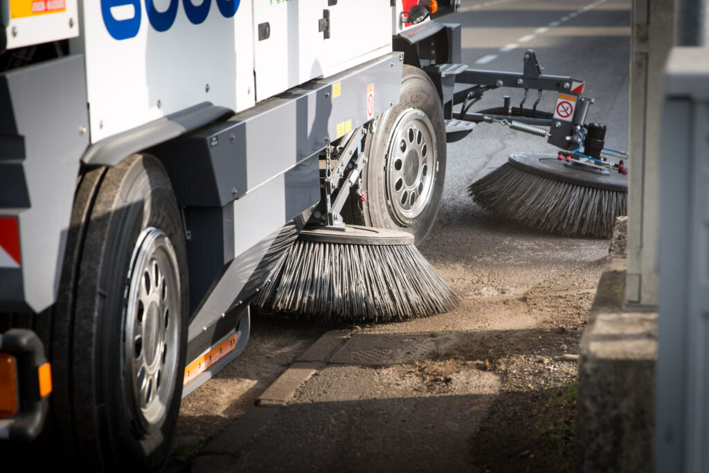 Dulevo 6000 CNG - SweepersnScrubbers